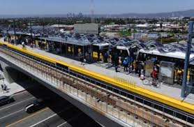 英和画像辞典：(closer, nearing)の関連画像一覧！