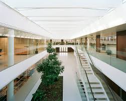 英和画像辞典：(atrium)の関連画像一覧！